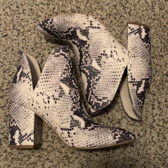 Steve Madden | Shoes | Steve Madden Snake Skin Bootie | Poshmark